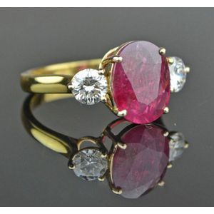 Large Ruby and Diamond Ring in 14ct Yellow Gold - Rings - Jewellery