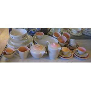 Poole Pottery (England) dinner sets - price guide and values