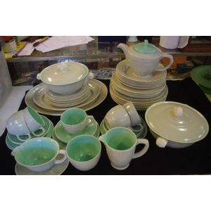 Poole Pottery (England) dinner sets - price guide and values