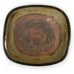 Len Castle Large Textured Pottery Dish, Pale Grey/Green, Unmarked ...