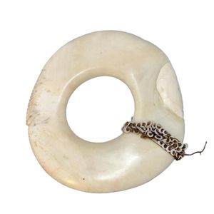 Yangoru Giant Clamshell Ring: Symbol of Wealth in Papua Guinea - New ...