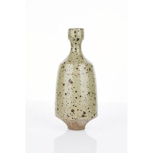 Colin Levy (Australia) ceramics - price guide and values