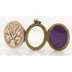 Victorian Gold Quadruple Locket with Engraved Panels - Pendants/Lockets ...