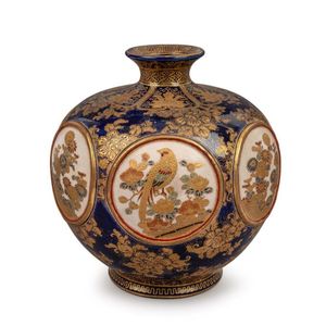 Meiji Period Satsuma Vase with Gilt Highlights and Seal Marks ...
