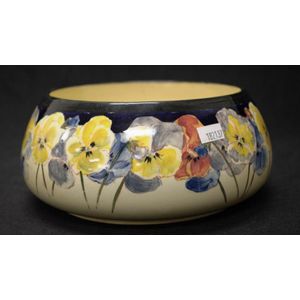 Royal Doulton (England) Pansy Series Ware - price guide and values