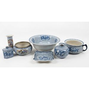 Adams Chinese Blue and White Porcelain Collection, 19th/20th Century ...
