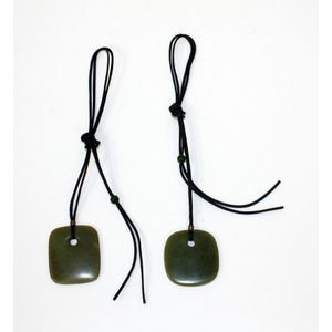 New Zealand Maori artefacts kaka poria (bird leg rings) - price guide ...