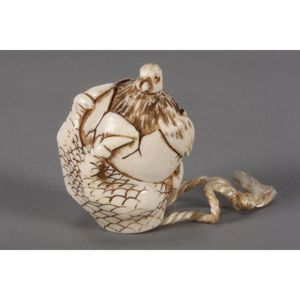 Japanese Ivory Netsuke: Hatching Bird - Netsuke - Oriental