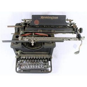 Vintage Remington Typewriter from the 1930s - Writing - Typewriters ...