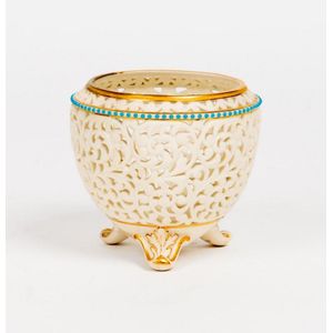 Royal Worcester (England) vases, reticulated - price guide and values
