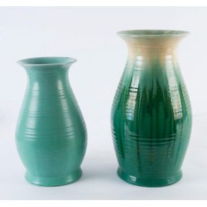 1940s and 1950s Remued (Australia) vases and ewers - price guide and ...
