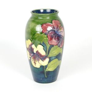 Hibiscus pattern by Moorcroft Pottery (England) - price guide and values