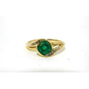 Gilson Emerald and Diamond Ring in 9ct Yellow Gold - Rings - Jewellery
