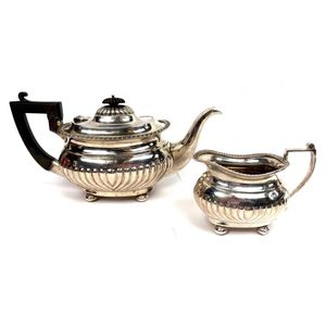 Martin Hall & Co. (England) silversmiths - price guide and values