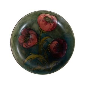 Poppy pattern by Moorcroft Pottery (England) - price guide and values