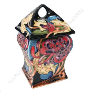 British Moorcroft Pottery designer Emma Bossons - price guide and values