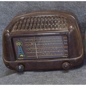 Vintage Australian STC radio - price guide and values