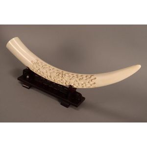 Carved Chinese ivory tusks and ivory tusk bridges - price guide and values