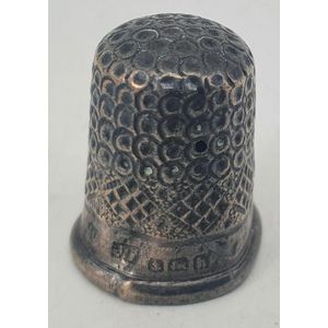 Vintage sewing thimbles - price guide and values