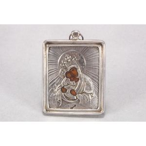 Russian Silver Icon Pendant with Virgin of Elousa Depiction - Pendants ...