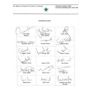 Pakistan Cricket Team Sheets and Signed Photographs Collection ...