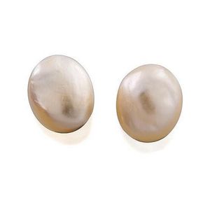 Button-shaped South Sea Pearls, Pair (2) - Unmounted / Loose Stones ...