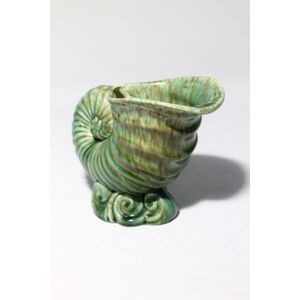 Sydney based Pates Pottery, operating 1946 to 1980 - price guide and values
