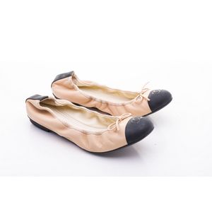Chanel Two-Tone Ballet Flats, Size 40 - Footwear - Costume & Dressing ...