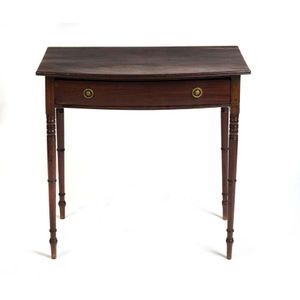 A small George III mahogany sidetable, 72 cm high, 75 cm wide ...