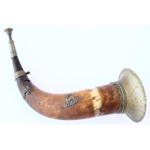 Antique and vintage hunting horns, copper, silver and brass - price ...