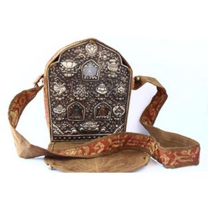 Tibetan prayer box (gau / gao) - price guide and values