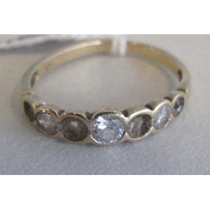 9ct Gold Diamond Ring with Missing Stones - 1.48gms - Rings - Jewellery