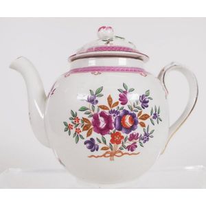 Lowestoft Porcelain Factory (England) porcelain - price guide and values