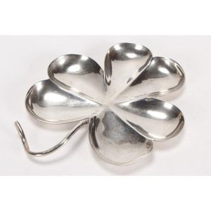 Victorian Sterling Silver Shamrock Pin Dish - Bowls, Comports and ...