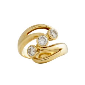 Diagonal Line Diamond Ring in 18ct Gold, London Hallmarks - Rings ...