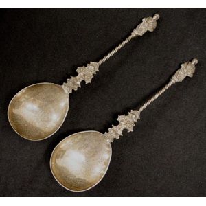 Antique sterling silver apostle spoons - price guide and values