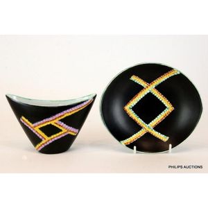 Mid-century Gouda Pottery 'Vira' Vase and Dish Set - Gouda - Ceramics