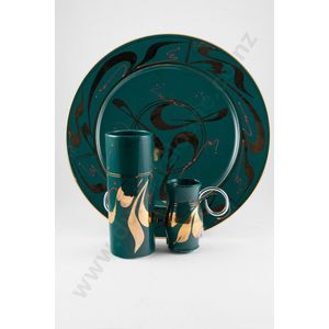 Peter Collis Pottery Set: Charger, Vases, Platter (1995) - New Zealand ...