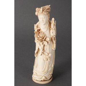 Carved Chinese ivory human figures - price guide and values