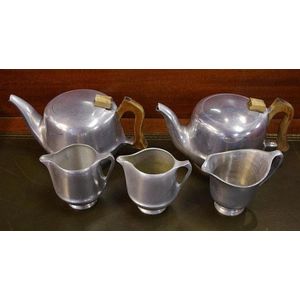 British 1950s Picquot Ware tea wares - price guide and values