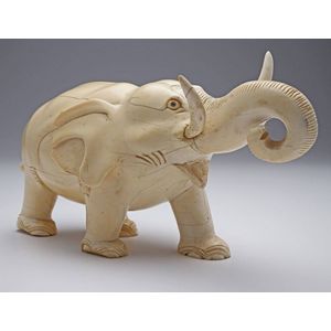 Chinese Ivory Elephant Carving, Early 20th Century - Ivory - Oriental