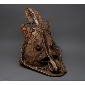 New Guinea tribal artefacts, masks and helmets - price guide and values