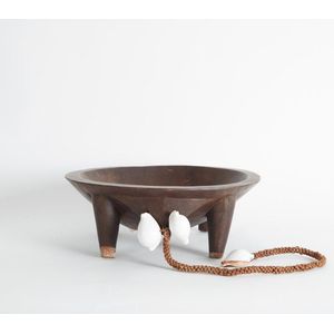 Fijian Kava Bowl with Sennit Cord and Shells - S/E Asia, Oceania ...