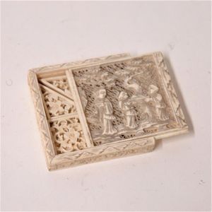 Carved Chinese ivory boxes - price guide and values