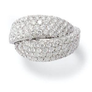 Elliptical Diamond Ring, 3.25 Carats, 18ct White Gold - Rings - Jewellery