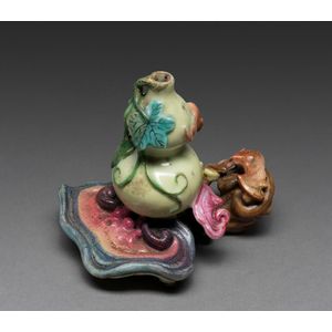 Qianlong Period Chinese Water Dropper - Ceramics - Chinese - Oriental