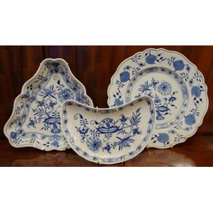 English & European blue & white unmarked ceramic plates and dishes ...
