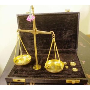 Brass Scale Set with Weights - Scales - Sundries