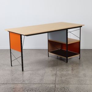 Vitra Eames Desk Unit: Playful Design with Adjustable Legs - United ...