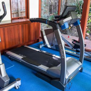 Limitless Run: The Infiniti Treadmill - European - Furniture - Post 1950